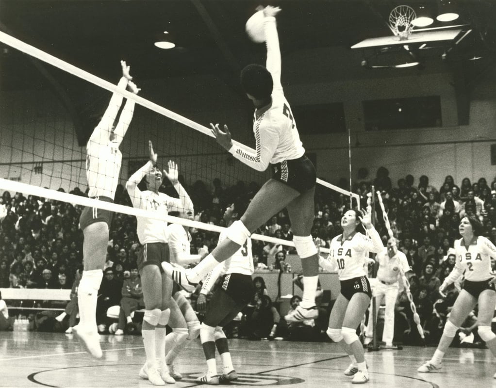 Texas Sports Hall of Fame inducts volleyball icon Flora “Flo” Hyman ...